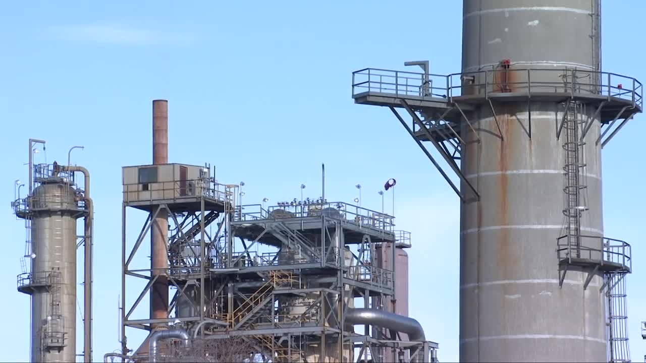 Negotiators reach new tentative contract deal at Billings Exxon ...